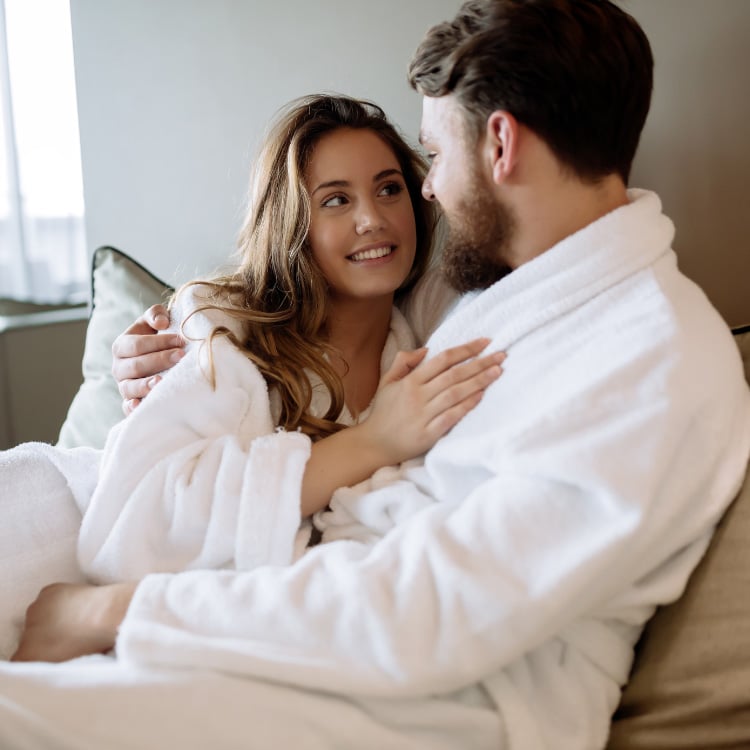 Stay at Our Visalia Hotel | Comfort Suites Visalia